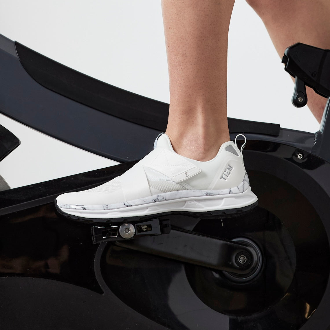 Slipstream Cycling Shoe - White Marble - TIEM